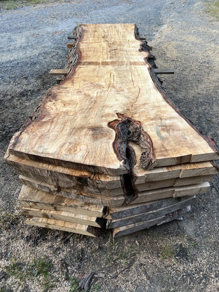 LIVE EDGE & DIMENSIONAL LUMBER - Hess Auction Group