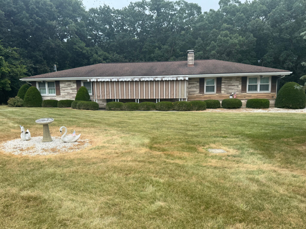 WELLSVILLE COUNTRY RANCH HOME - Hess Auction Group